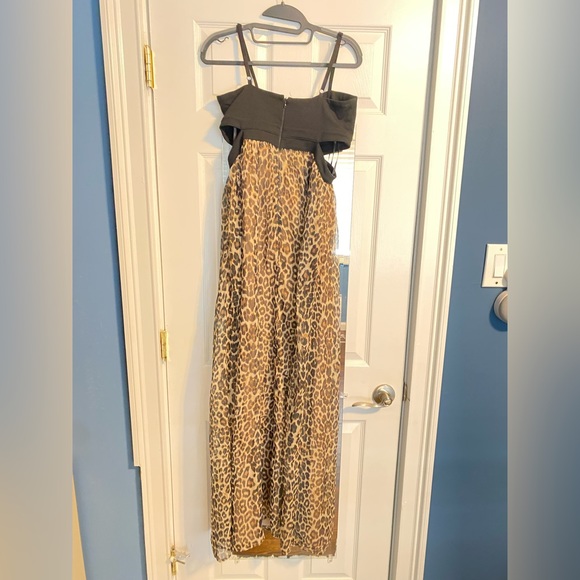 2B Bebe | Dresses | 2b Bebe Cheetah Print Cutout Maxi Dress | Poshmark